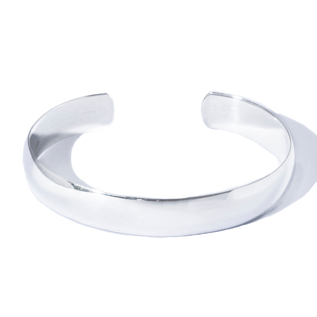 curved bangle – quip queint