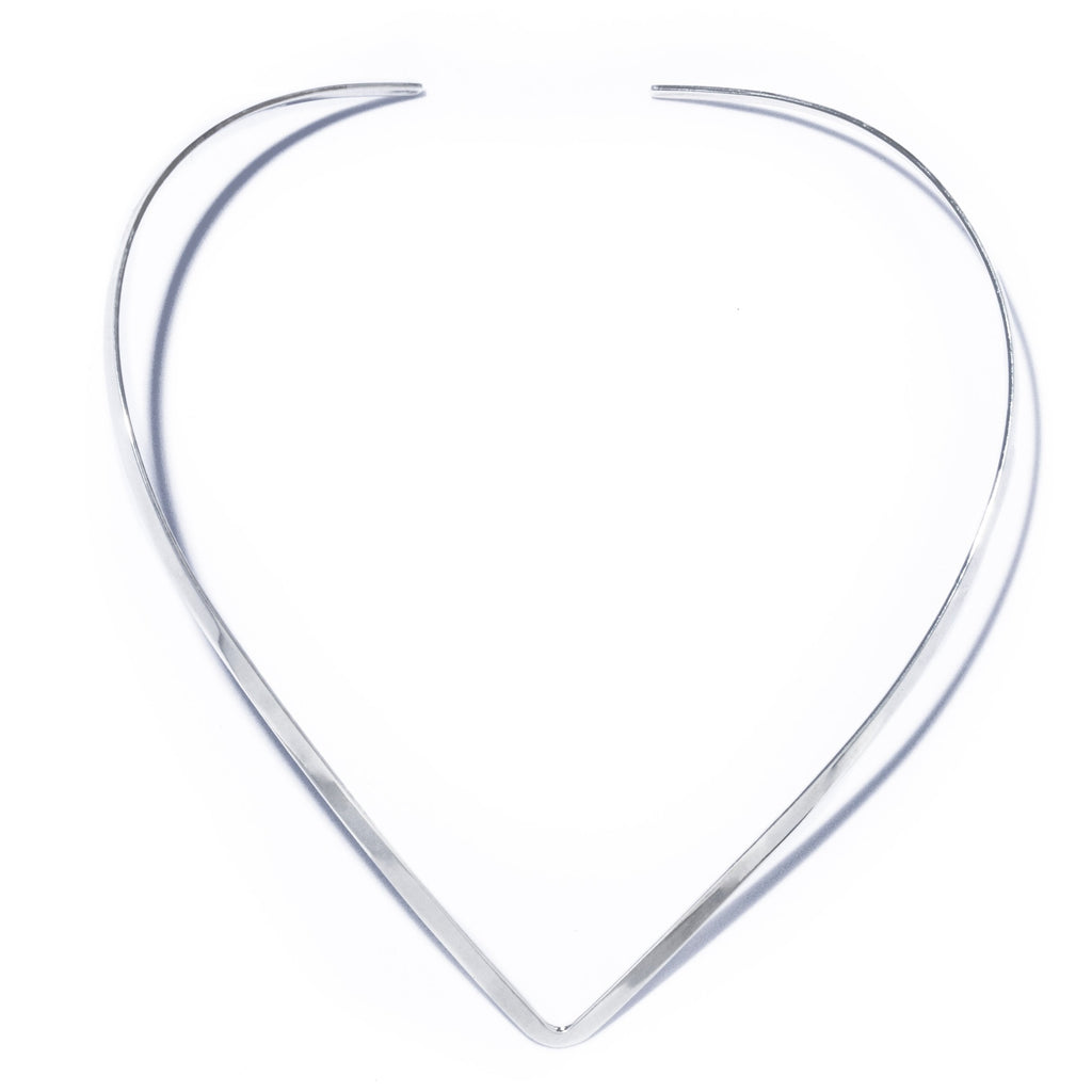 omega sharp necklace – quip queint